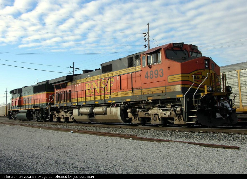 BNSF 4893